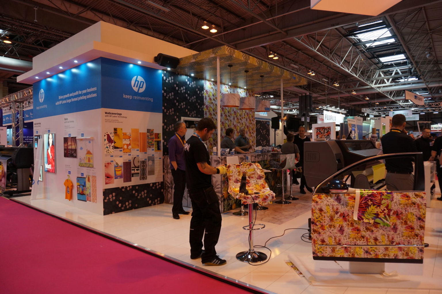 Getting Noticed With Great Exhibition Graphics