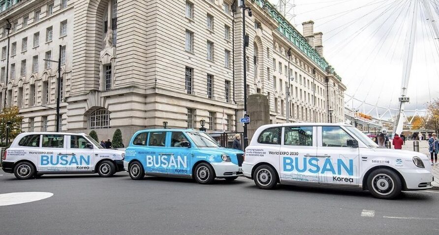 Taxi Advertising - Taxi Graphics & Taxi Wraps From PressOn